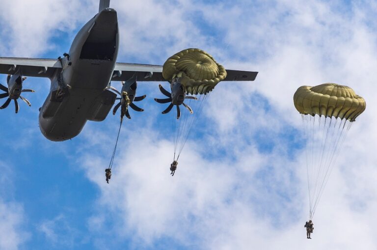British Army's paratroopers make first Aribus A400M Atlas C Mk1 jump