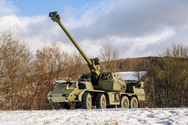 Slovakia finalizes contract for Zuzana 2 howitzers for Ukraine