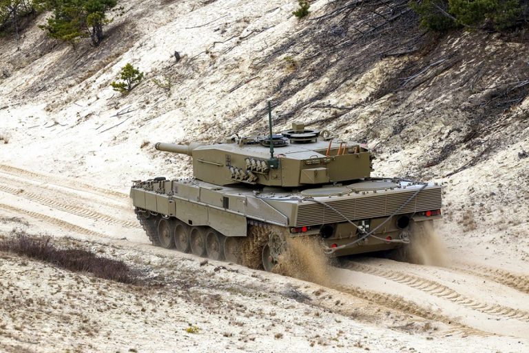 The Slovak Armed Forces are testing Leopard 2A4 tank