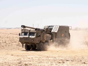 Roem self-propelled howitzer enters service in the Israel Defence ...
