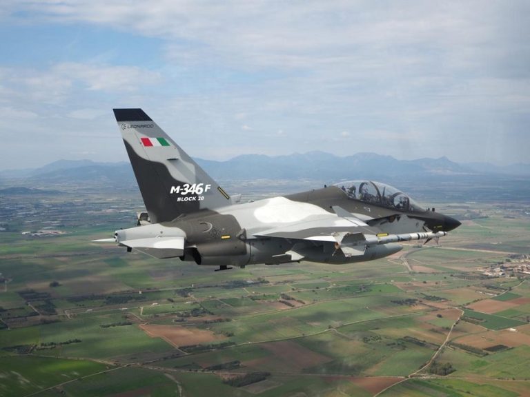 Leonardo: Block 20, the new digital face of the M-346 aircraft