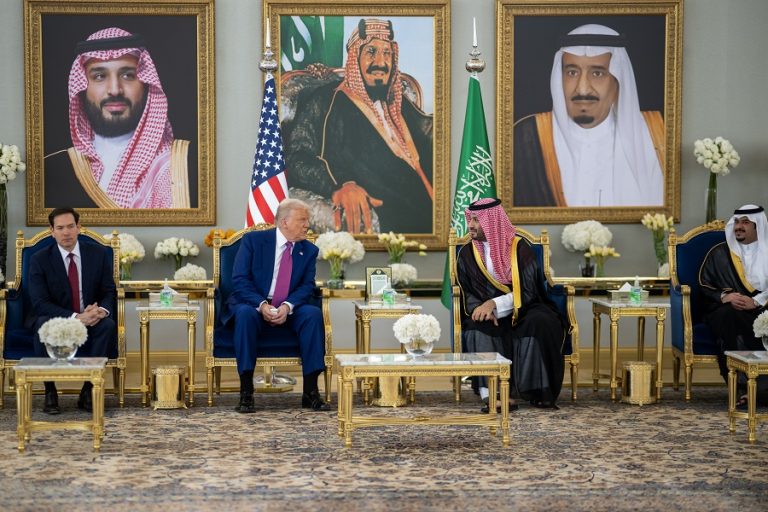 United States and Saudi Arabia sign historic $142 billion defence agreement