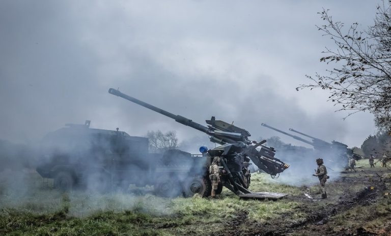 AM General secures first HUMVEE Hawkeye 105mm mobile howitzer sale to ...