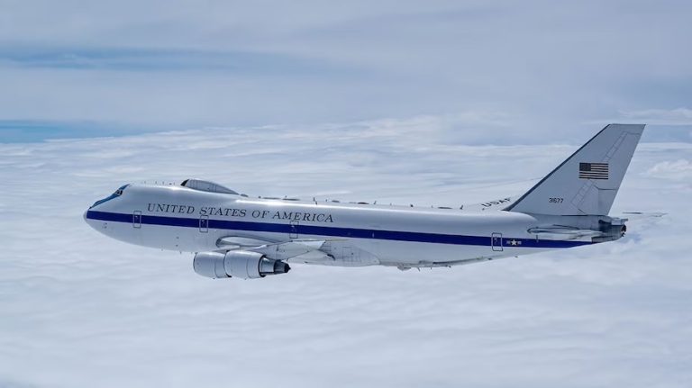 Rheinmetall finalises construction of F‑35 fuselage in strategic ...